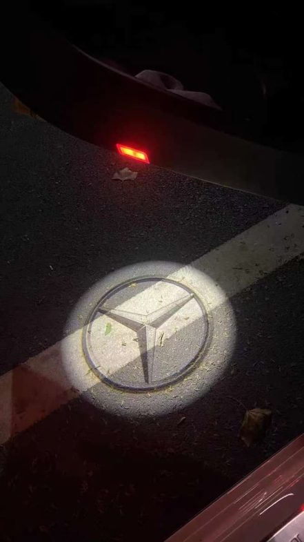Mercedes LED Logo Projector | CarLightsLogo