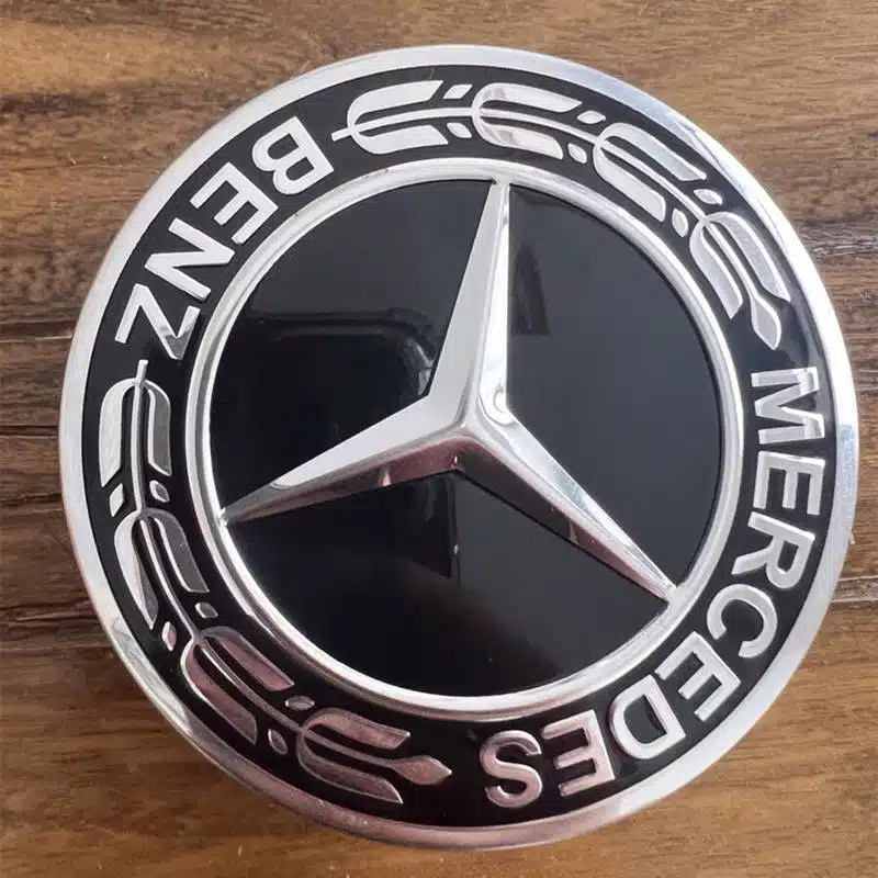Mercedes Floating Center Caps | CarLightsLogo
