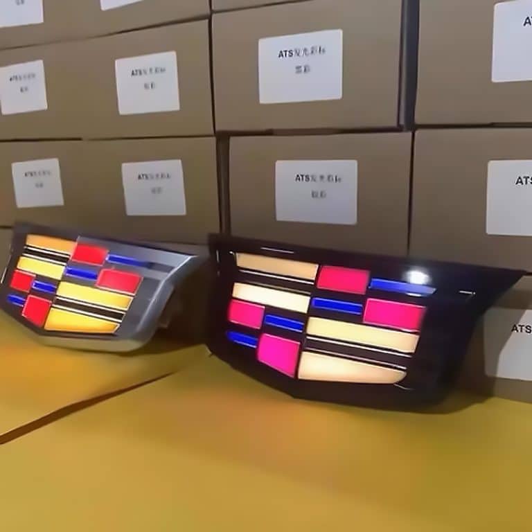 Light Up Cadillac Escalade Grill Emblem | CarLightsLogo